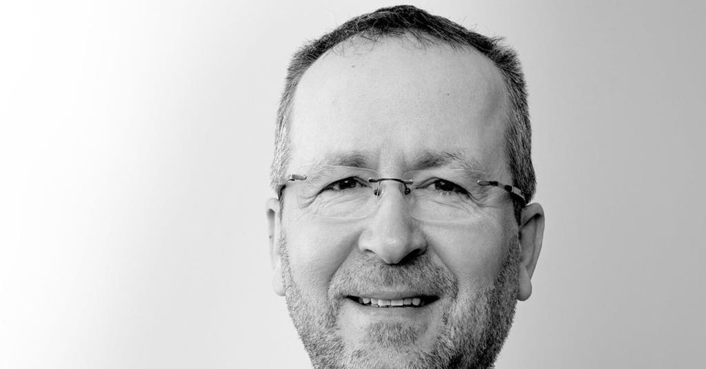 Patent news: A paper drinking bottle | Article | Packaging Europe