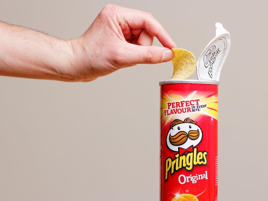 New Pringles tube with paper fibre base claims ‘100%’ recyclability ...