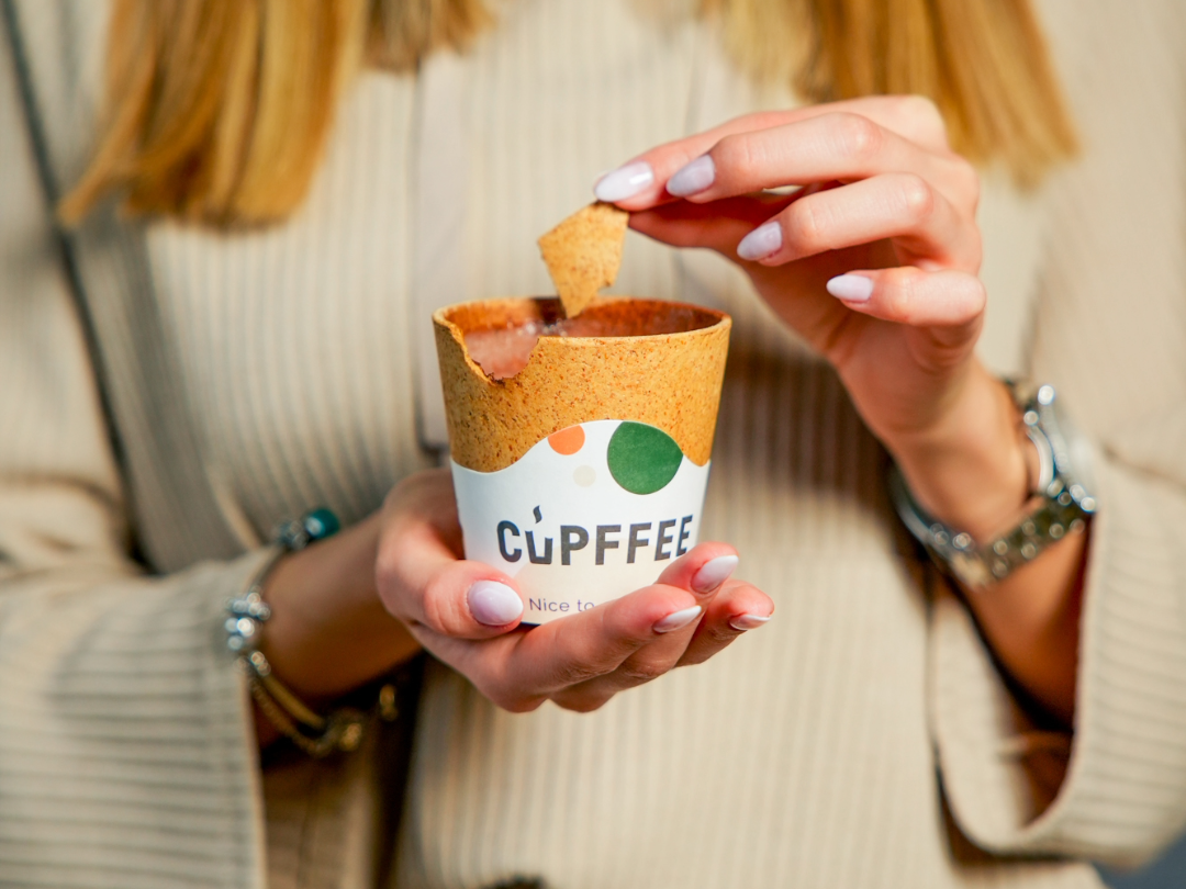 ‘World’s first’ edible coffee cup replaces SUPs with natural grains ...