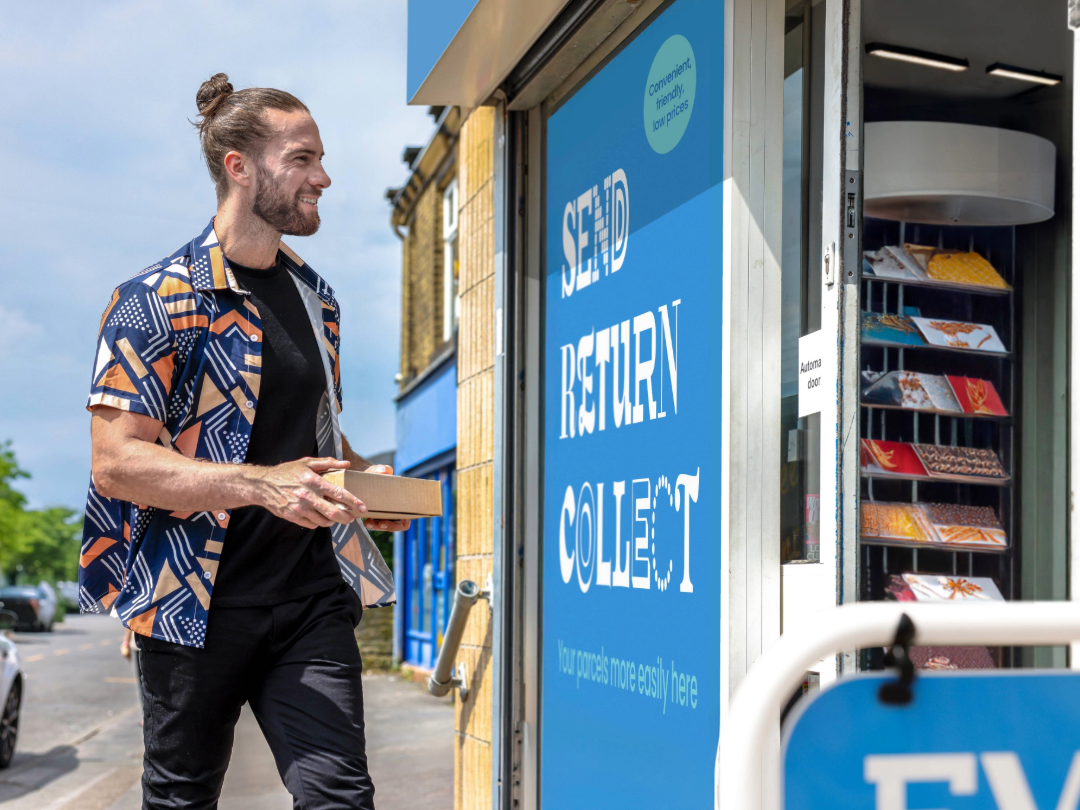 Evri and Vinted provide free reusable packaging for second-hand ...