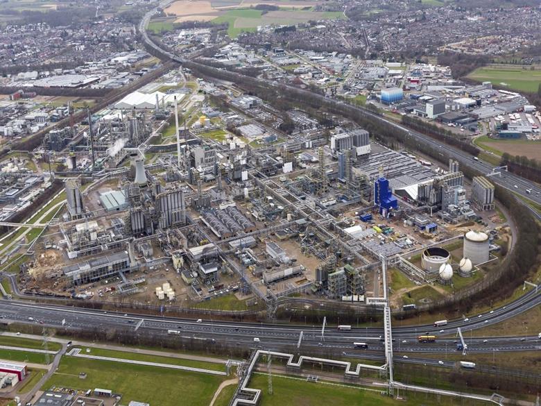 SABIC polymer ‘first’ to receive circular accreditation from Zero ...