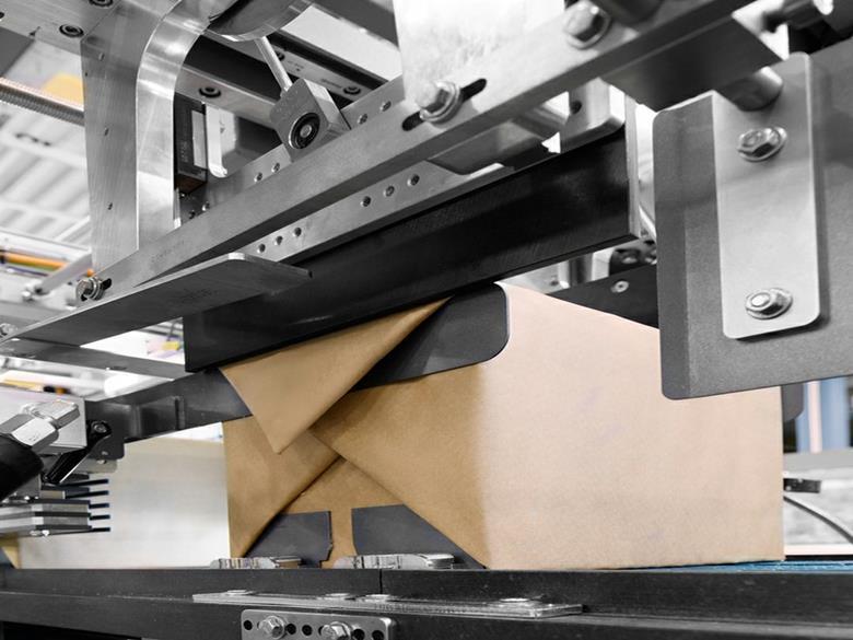 A multitude of packaging options: KHS presents flexible packer for cans ...