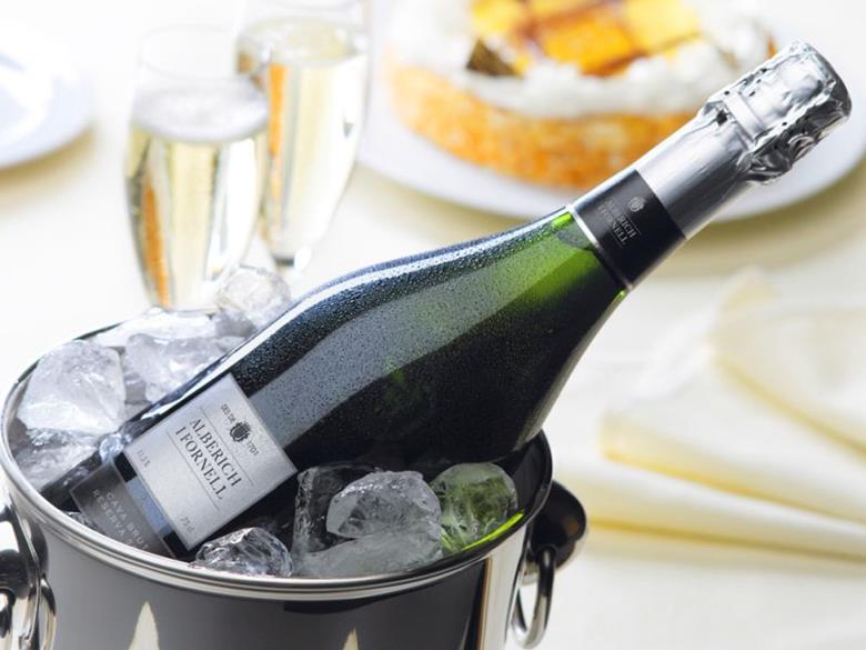 Adestor Metal HG WS for Glossier Self-Adhesive Label | Article ...