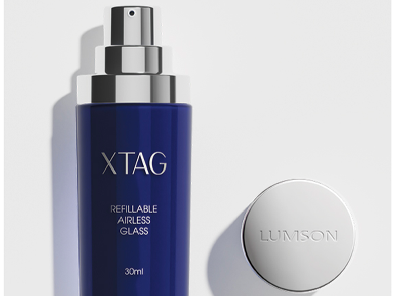 Glass bottle combines airless refill and pouch for luxury cosmetics ...