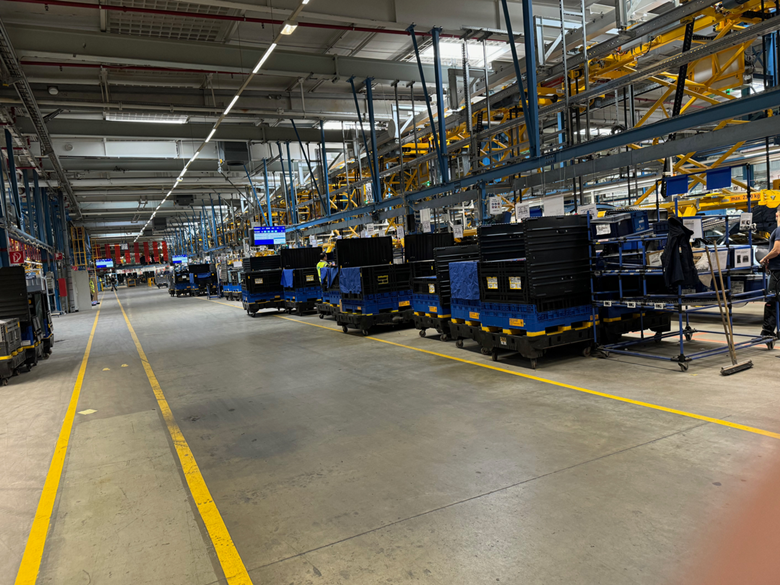 Tri-Wall Circular designs returnable packaging solution for automotive ...