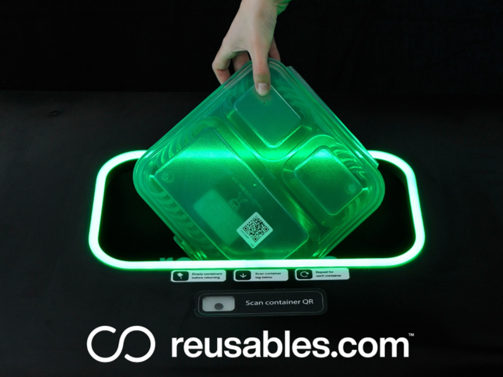 Zero-deposit reuse system brings reusable containers to on-site ...